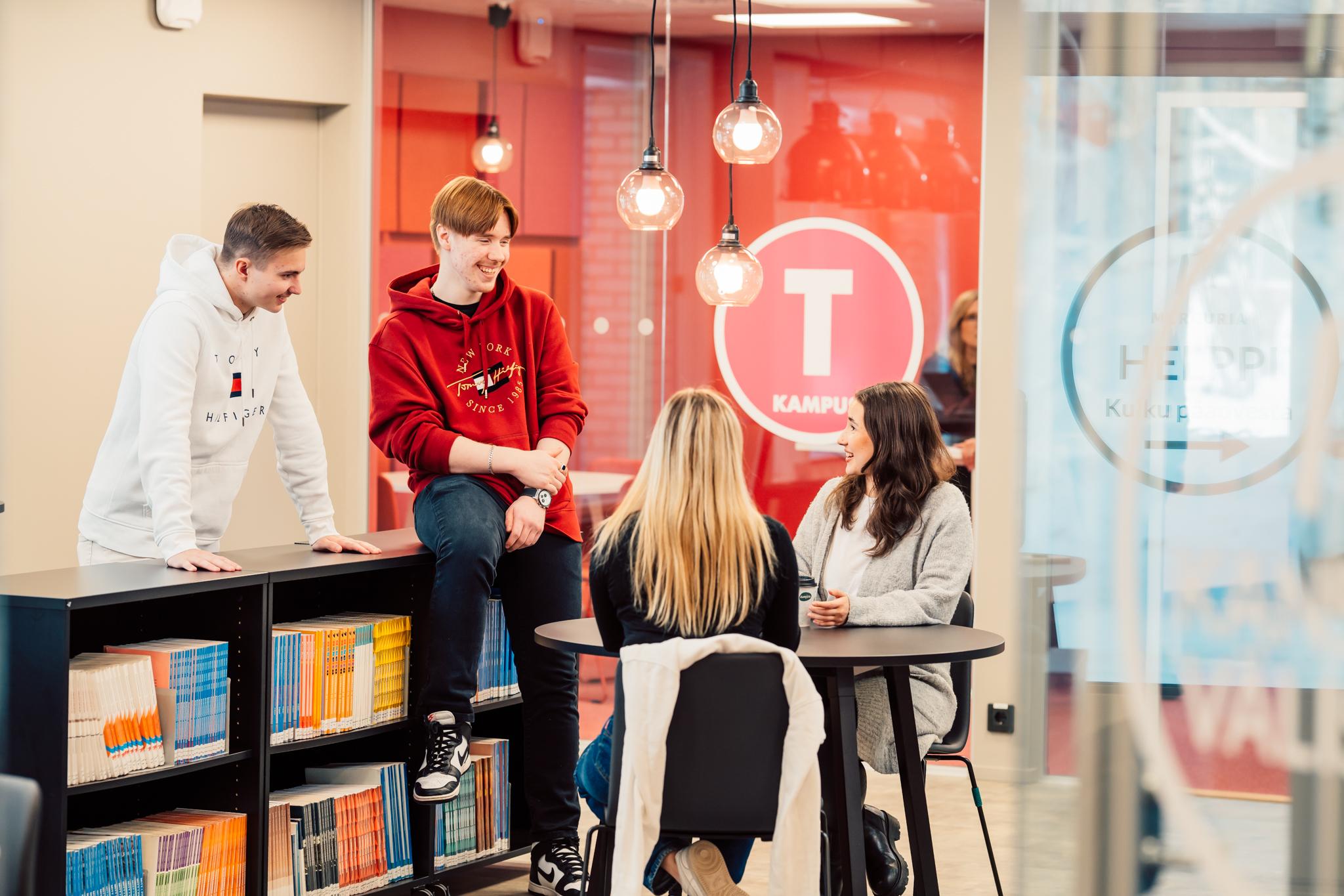 Opas uudelle opiskelijalle - Mercuria